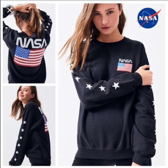 PacSun | Sweaters | Black Nasa Crew Neck | Poshmark